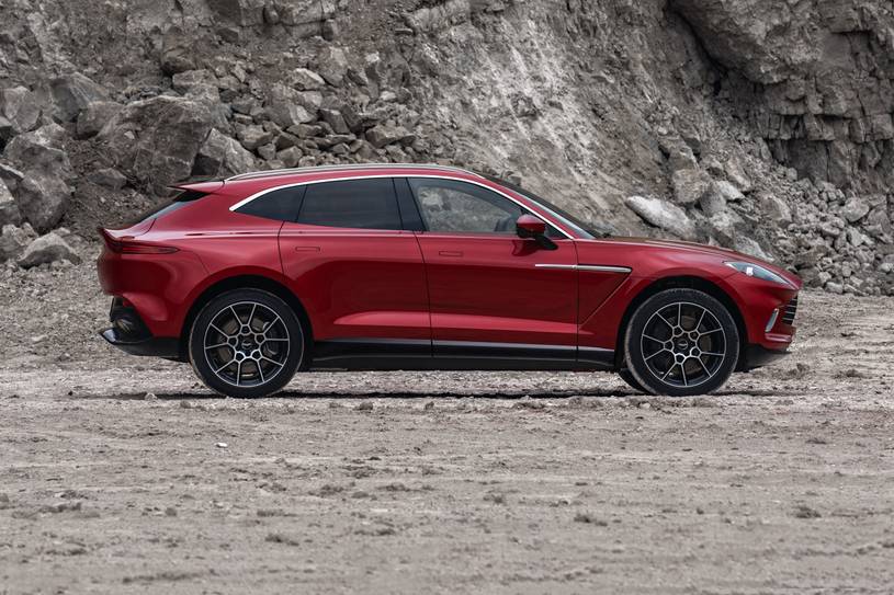 2021 Aston Martin DBX Review & Ratings | Edmunds