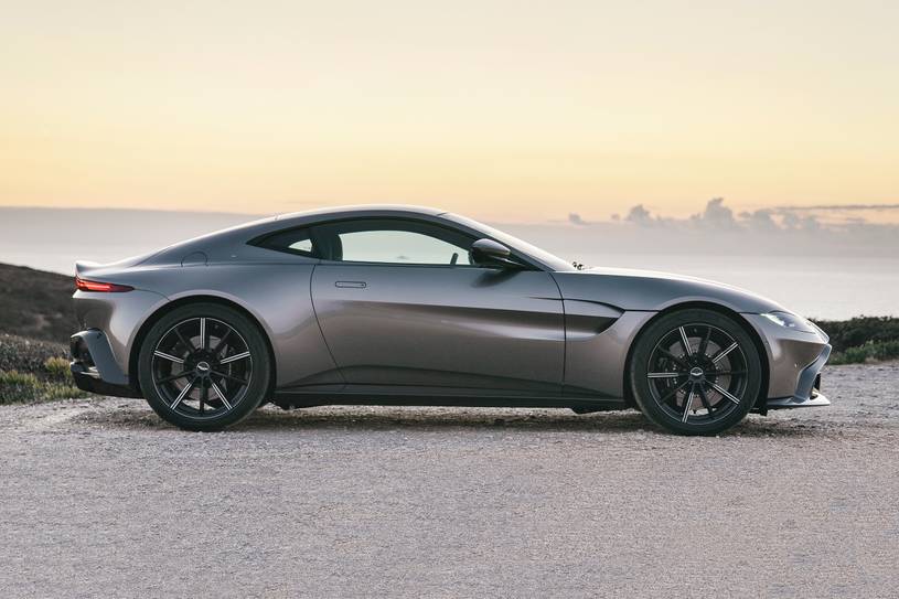 2021 Aston Martin Vantage Pictures - 87 Photos | Edmunds