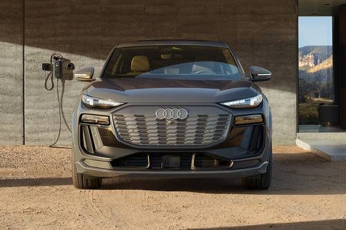 2025 Audi Q6 Sportback e-tron Pictures - 14 Photos | Edmunds
