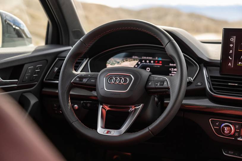 2023 Audi SQ5 Sportback Pictures - 42 Photos | Edmunds