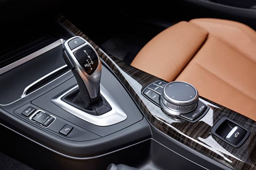 2019 BMW 2 Series Pictures - 235 Photos | Edmunds