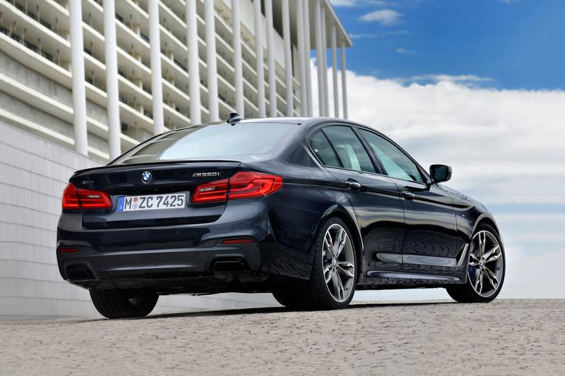2020 BMW 5 Series Pictures - 211 Photos | Edmunds