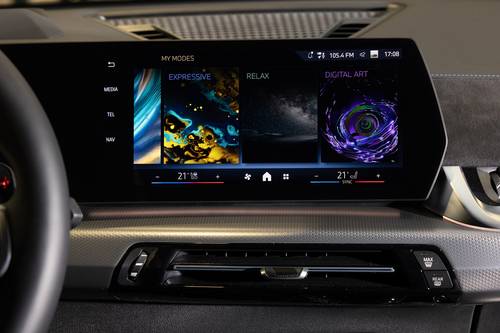 2025 BMW X2 Interior Pictures
