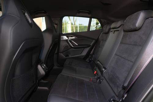 2025 BMW X2 Interior Pictures