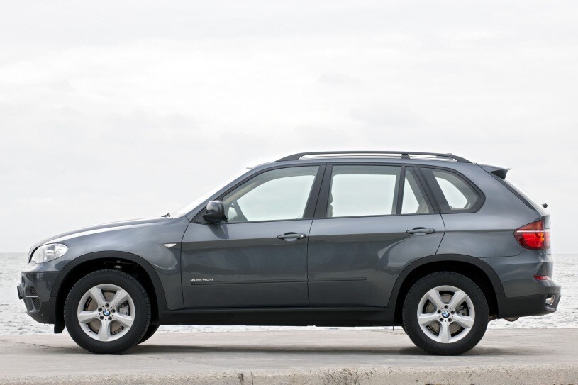 2011 BMW X5 Pictures - 146 Photos | Edmunds