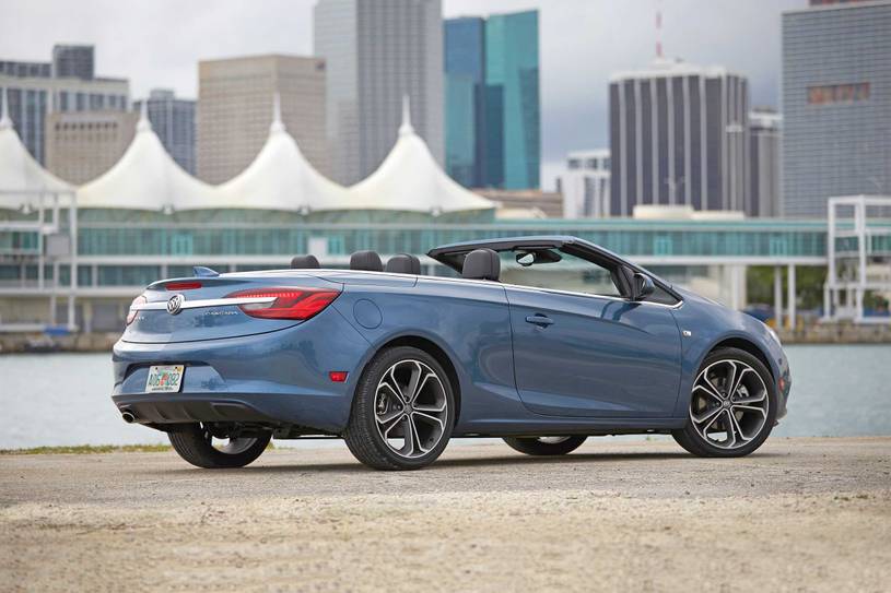 2017 Buick Cascada Pictures - 43 Photos | Edmunds