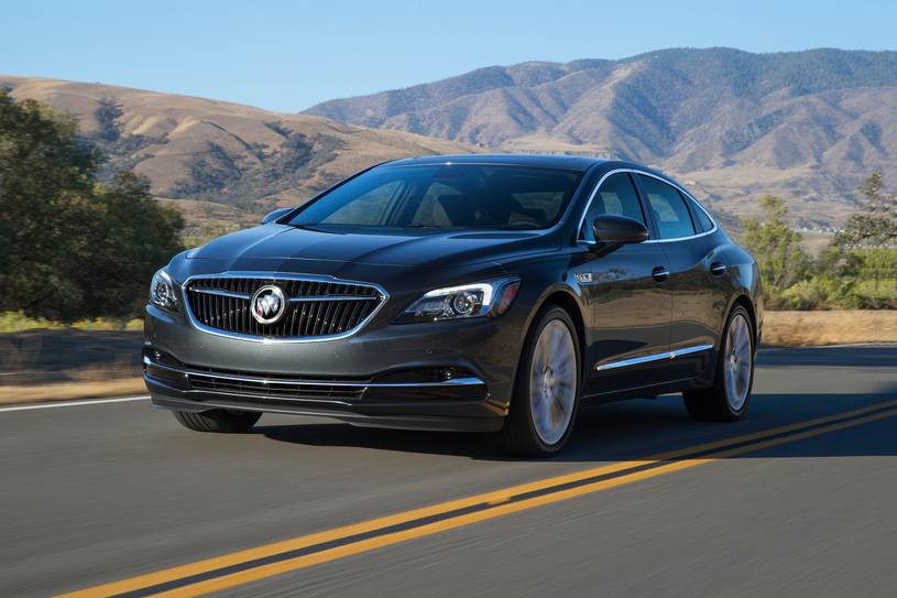 2019 Buick LaCrosse Pictures - 92 Photos | Edmunds