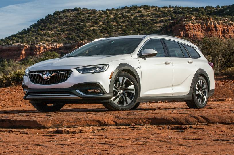 2020 Buick Regal TourX Pictures - 126 Photos | Edmunds