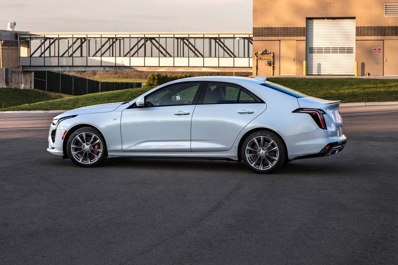 2022 Cadillac CT4 Pictures - 120 Photos | Edmunds