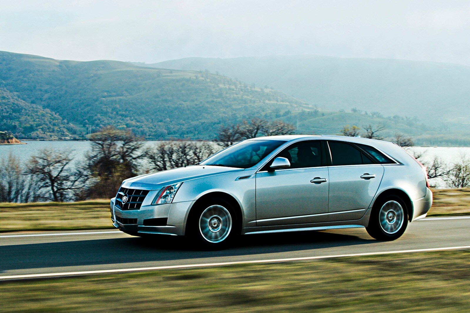 Top 6 "Most American" Wagons for 2014 | Edmunds