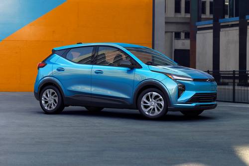 2027 Chevrolet Bolt Pictures - 88 Photos | Edmunds