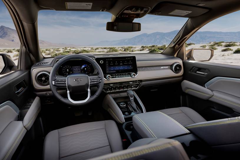 2023 Chevrolet Colorado Pictures - 71 Photos | Edmunds