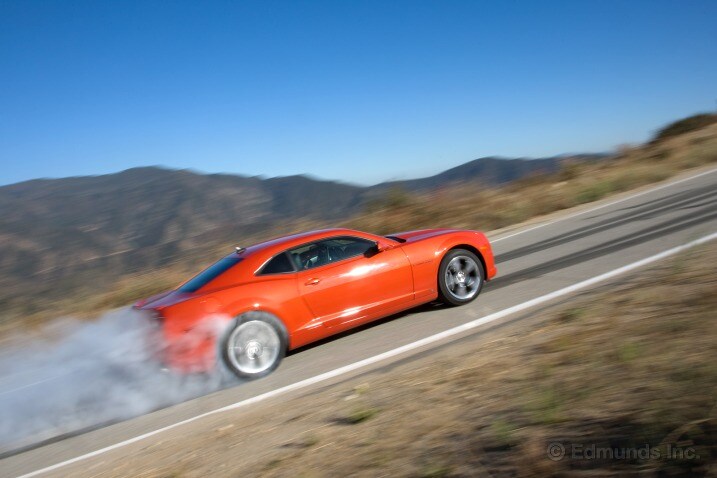 5th Generation Chevrolet Camaro Picture Gallery | Edmunds
