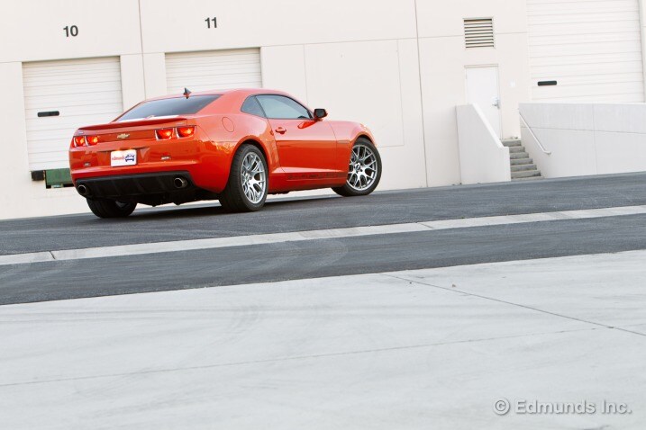 5th Generation Chevrolet Camaro Picture Gallery | Edmunds