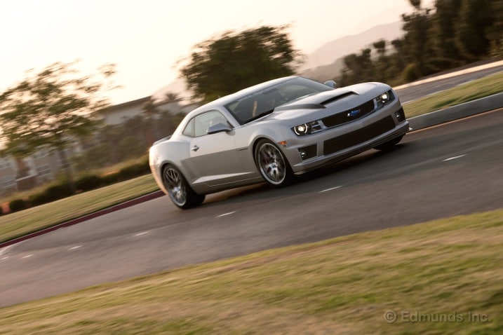 5th Generation Chevrolet Camaro Picture Gallery | Edmunds