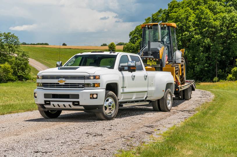 2018 Chevrolet Silverado 3500HD Pictures - 52 Photos | Edmunds