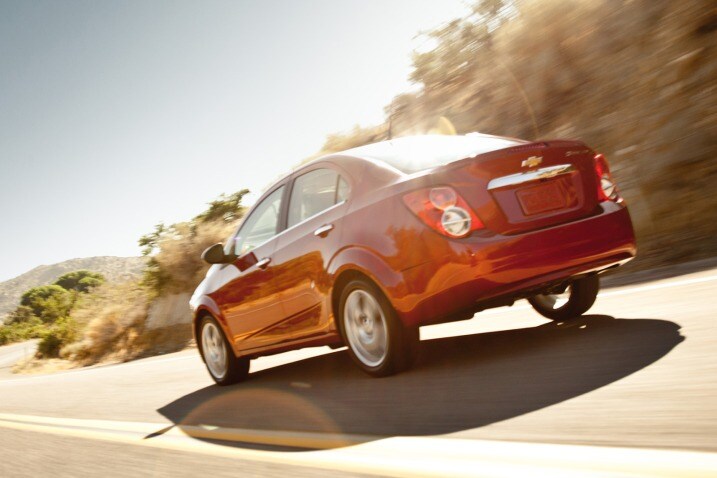 10 Best Gas and Diesel Cars That Get 40 MPG on the Highway | Edmunds