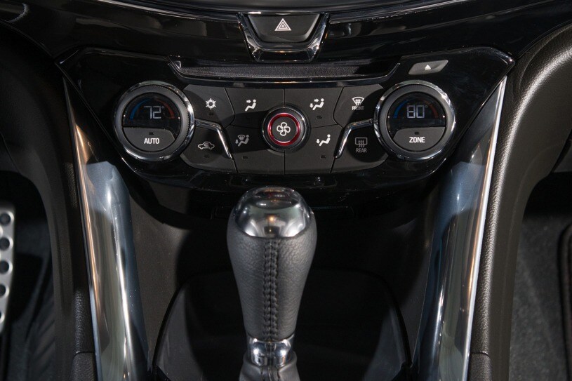 2014 Chevrolet SS Pictures - 129 Photos | Edmunds