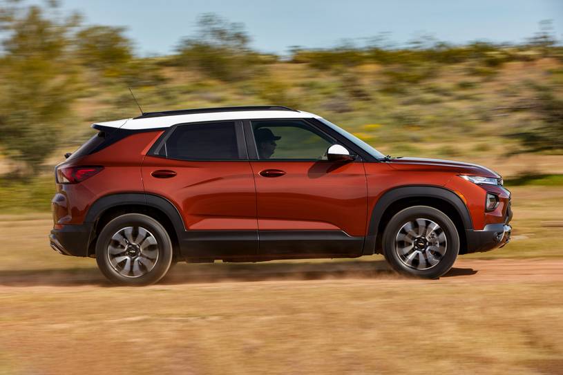 2022 Chevrolet Trailblazer Pictures - 75 Photos | Edmunds