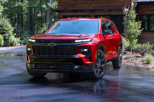 2026 Chevrolet Traverse Pictures - 203 Photos | Edmunds