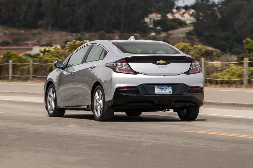 2018 Chevrolet Volt Pictures - 83 Photos | Edmunds