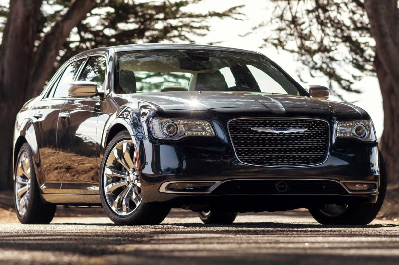 2016 Chrysler 300 Pictures - 107 Photos | Edmunds