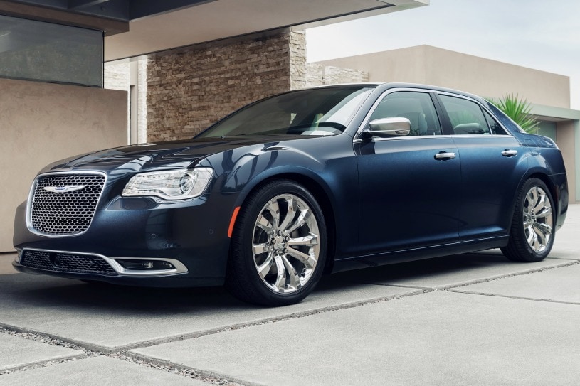 2016 Chrysler 300 Pictures - 107 Photos | Edmunds