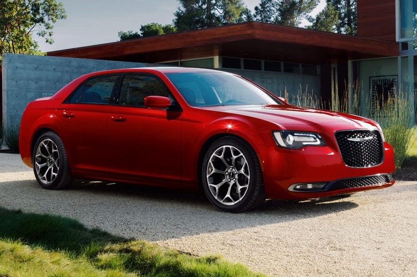 2016 Chrysler 300 Pictures - 107 Photos | Edmunds