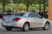 2010 Chrysler Sebring Review & Ratings | Edmunds