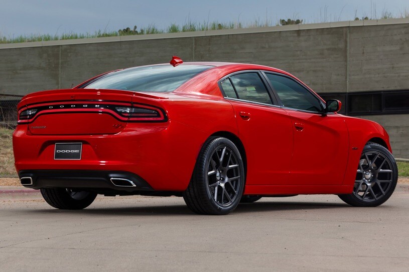 2016 Dodge Charger Pictures - 89 Photos | Edmunds