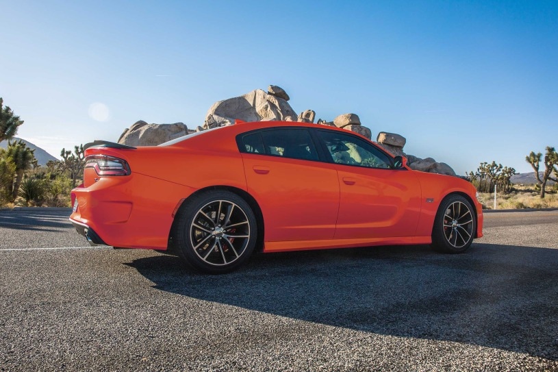 2017 Dodge Charger Pictures - 217 Photos | Edmunds