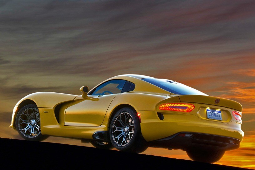 2015 Dodge Viper Review & Ratings | Edmunds