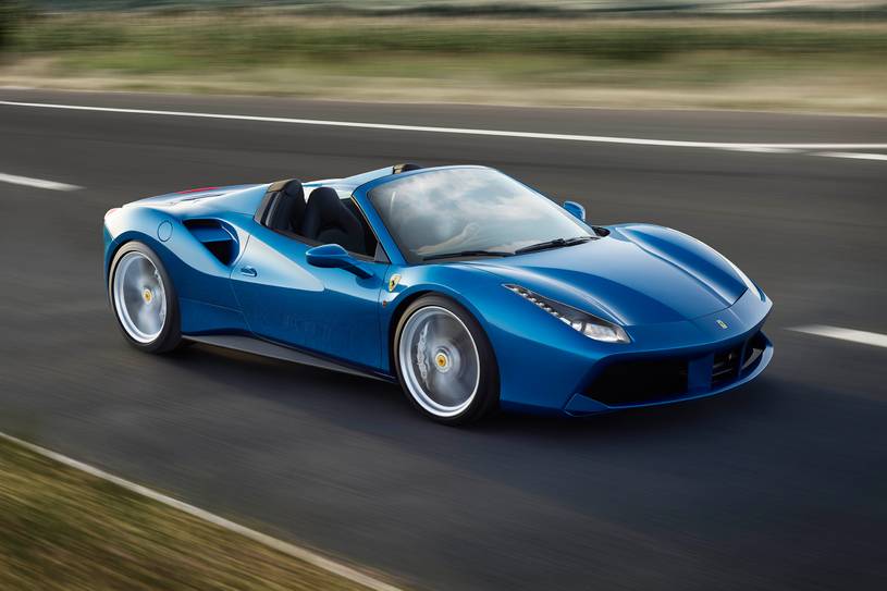 2016 Ferrari 488 Spider Pictures - 37 Photos | Edmunds