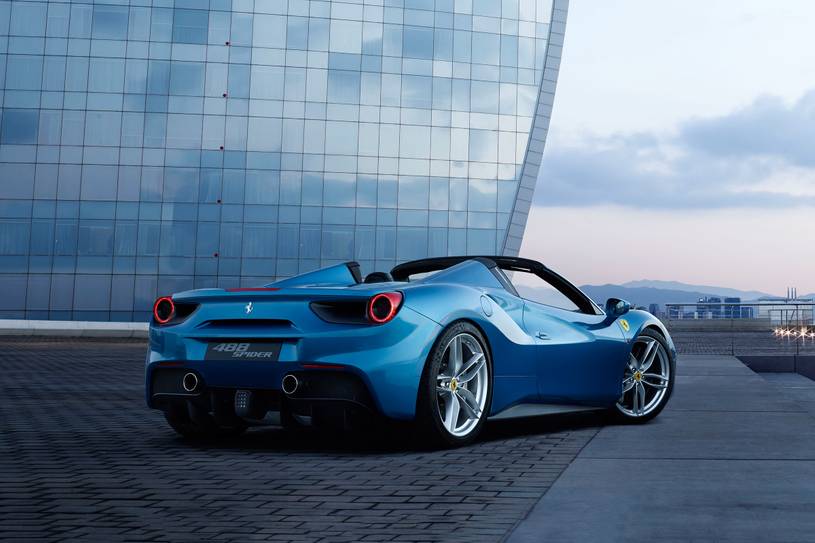2016 Ferrari 488 Spider Pictures - 37 Photos | Edmunds
