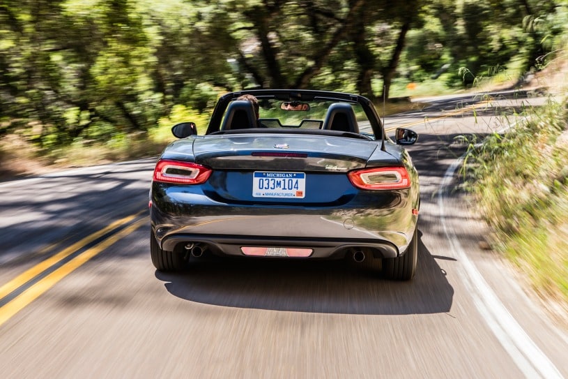 2017 FIAT 124 Spider Pictures - 144 Photos | Edmunds