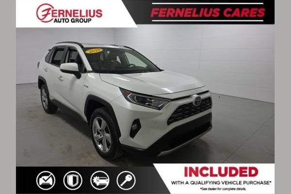 Fernelius Toyota Car Dealership Cheboygan Michigan | Edmunds