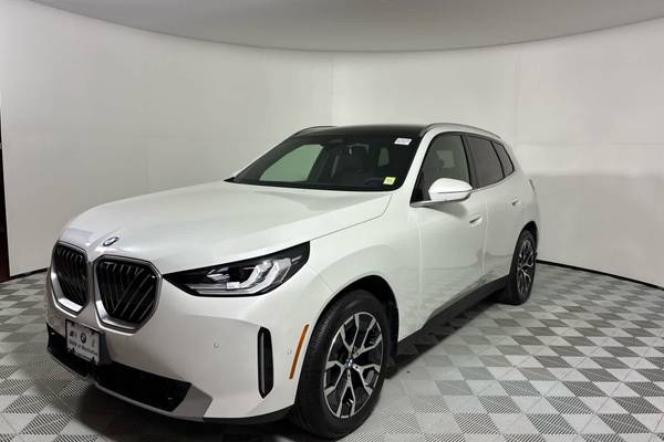 BMW of Manhattan Car Dealership New York New York | Edmunds