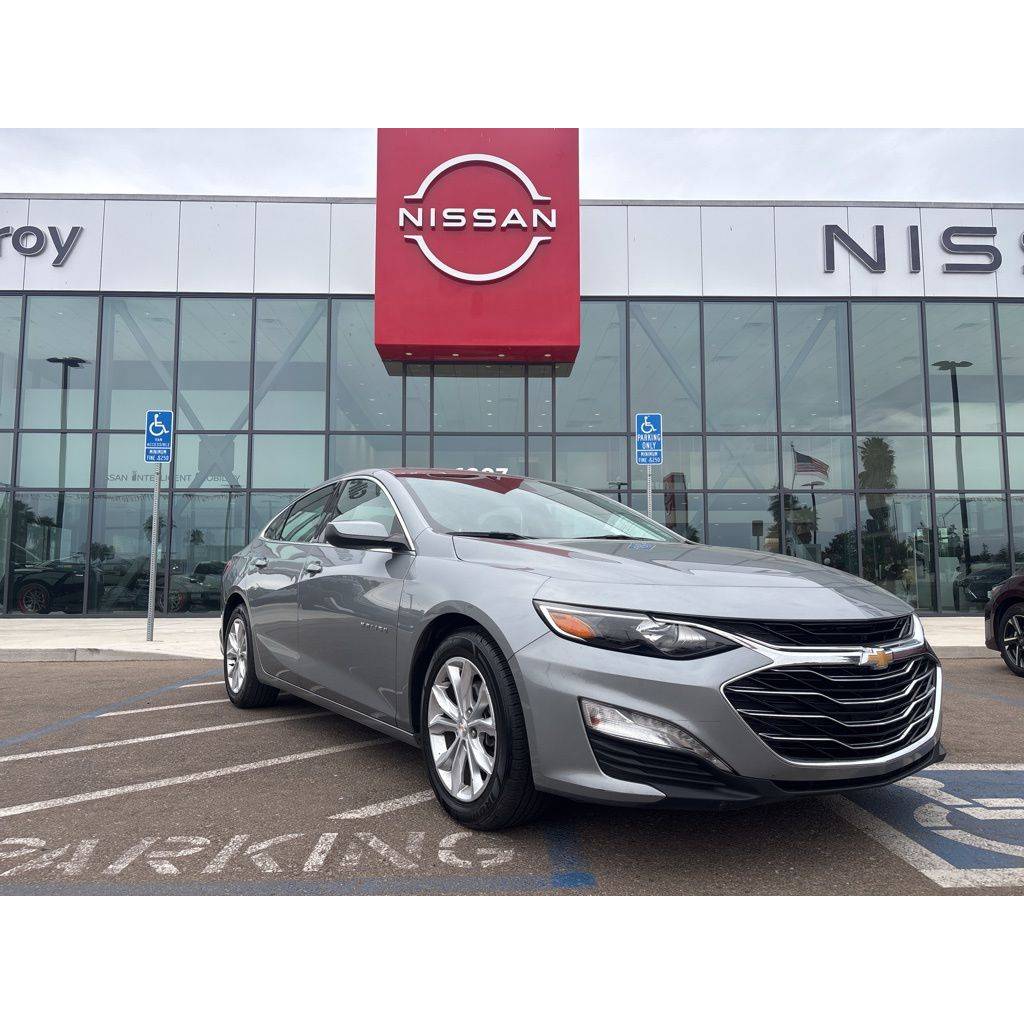 Used 2014 Chevrolet Malibu for Sale Near Me | Edmunds