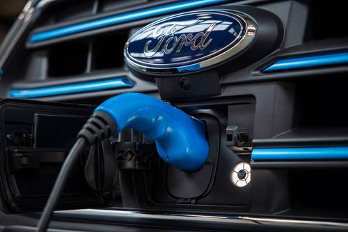 2025 Ford E-Transit Cargo Van Pictures - 12 Photos | Edmunds