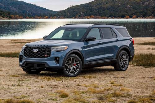 2026 Ford Explorer Pictures - 266 Photos | Edmunds