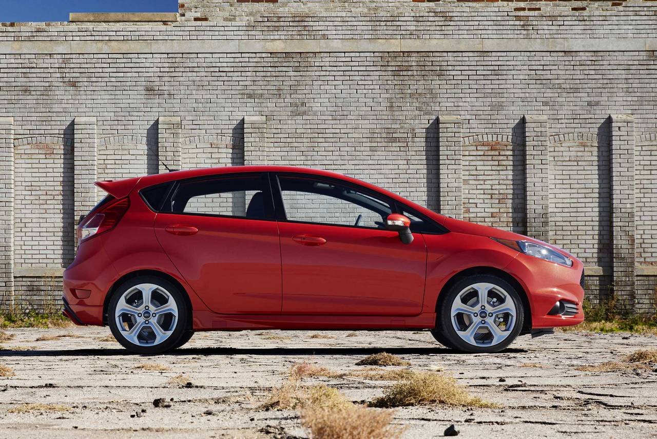 2018 Ford Fiesta ST Pricing - For Sale | Edmunds