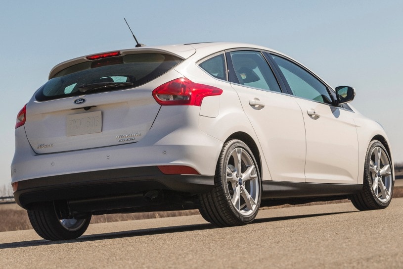 2015 Ford Focus Pictures - 124 Photos | Edmunds