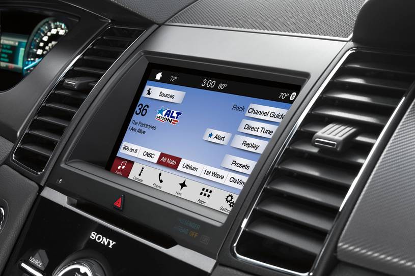 2018 Ford Taurus Pictures - 50 Photos | Edmunds