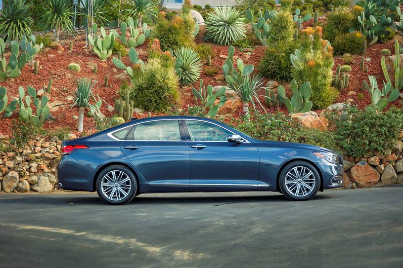2018 Genesis G80 Pictures - 253 Photos | Edmunds
