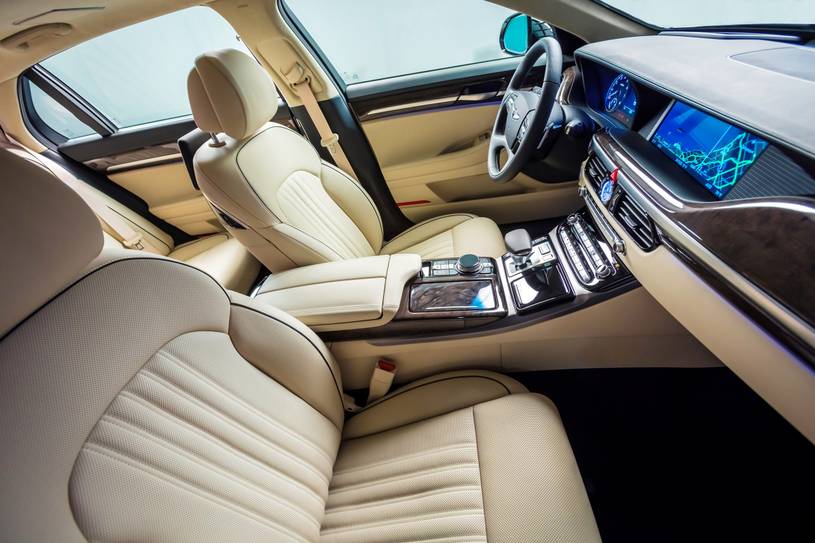 2019 Genesis G90 Pictures - 142 Photos | Edmunds