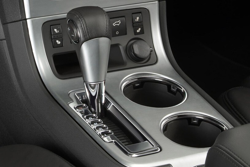 2008 GMC Acadia Pictures - 88 Photos | Edmunds