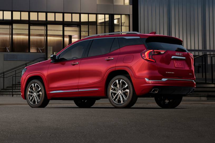 2019 GMC Terrain Pictures - 202 Photos | Edmunds