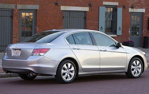 Used 2009 Honda Accord Sedan Pricing - For Sale | Edmunds
