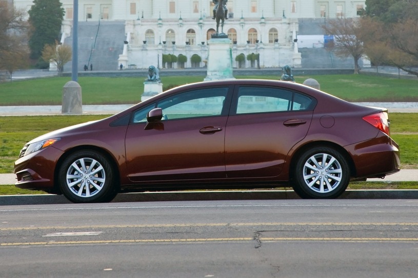 2012 Honda Civic Pictures - 503 Photos | Edmunds
