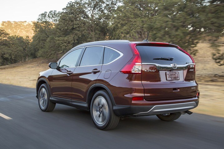 Top 10 Most Fuel-Efficient Crossovers and SUVs for 2015 | Edmunds